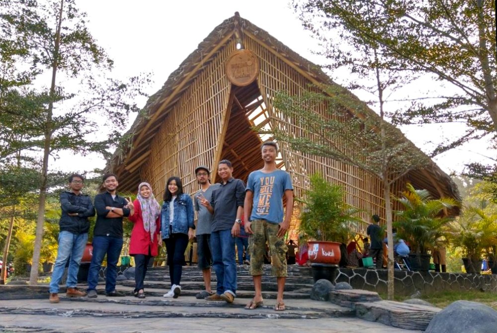 Pebisnis Muda Wirausaha Mandiri di Ingkung Kuali Bantul — Tips Bisnis